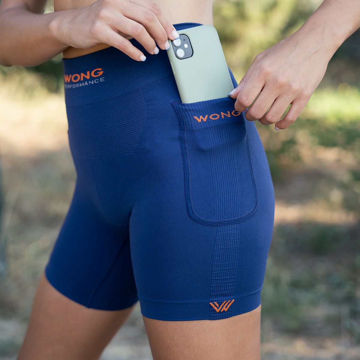 BALANCE Light compression tight | WONG SPORT